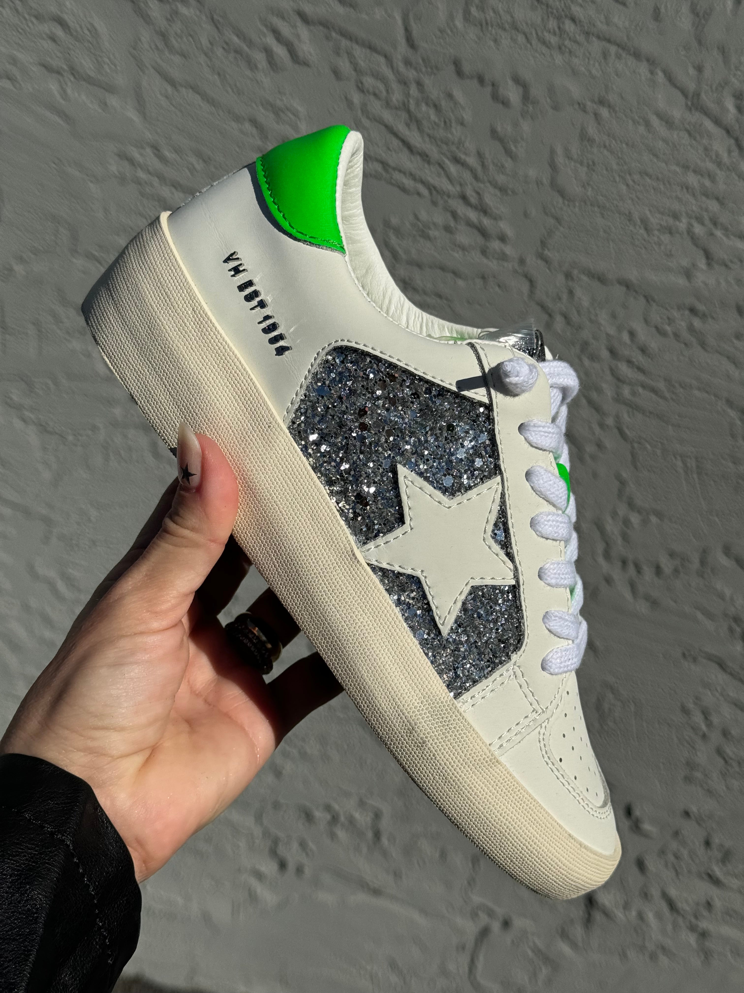 Shoes 670 – VSW Fashion Store